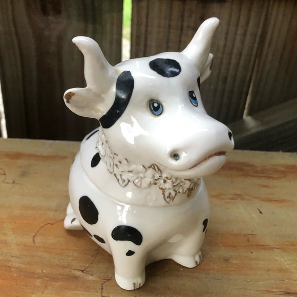 Dining | Holstein Cow Ceramic Sugar Bowl With Lid Flowers Around Neck ...